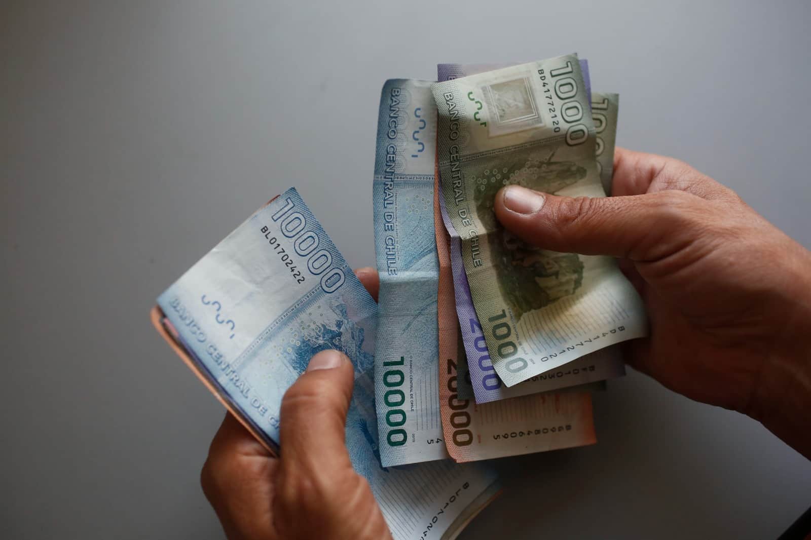 ¿Dónde se gana más? Las regiones con los sueldos más altos en todo Chile