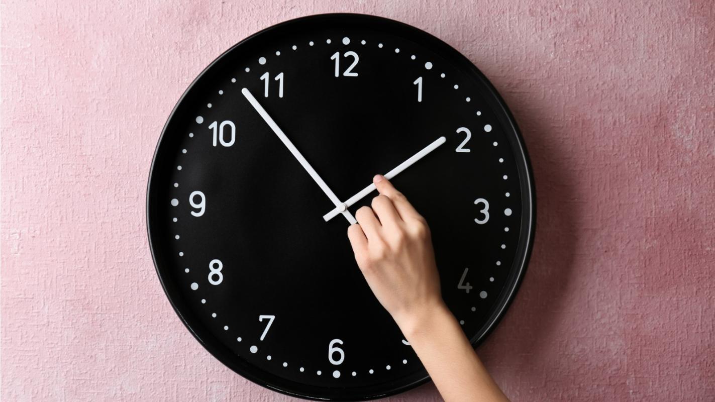 Cambio de hora en Chile: ¿Cuándo comienza el horario de verano este 2025?