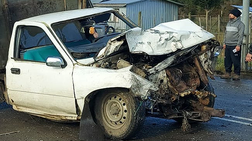 Dos lesionados por choque vehicular en Coinco
