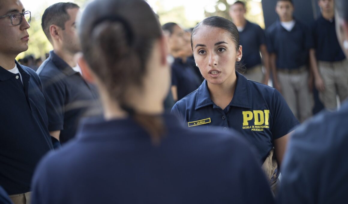 Escuela PDI abre postulaciones: ¿Cuáles son los requisitos para ...