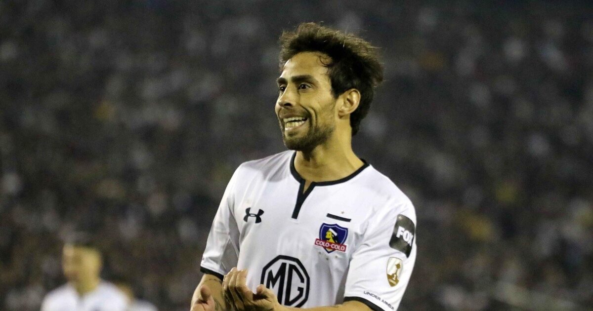 Mago Valdivia le envía potente mensaje al nuevo refuerzo de la U ...
