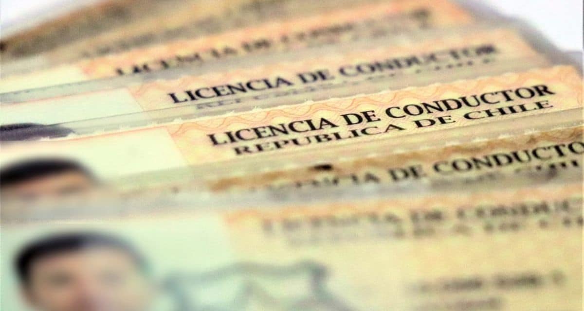 ¡Confirmado! Fecha de lanzamiento para la licencia de conducir digital en Chile