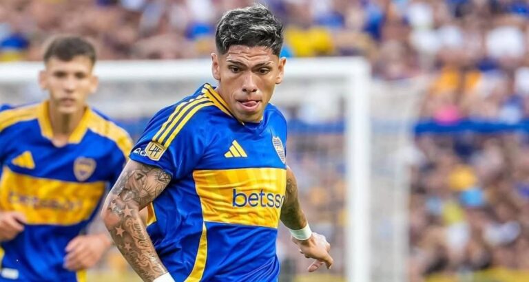 La reacción de Arturo Vidal tras el golazo de Carlos Palacios en Boca