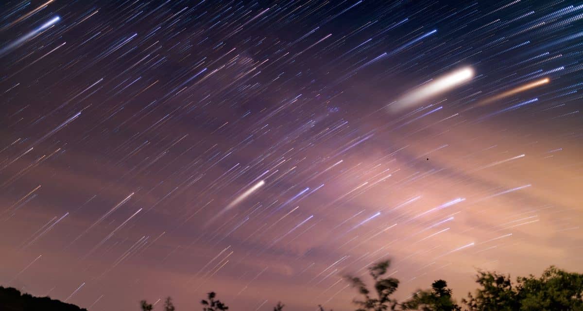 200 meteoros por hora: La lluvia de estrellas Perseidas que sorprende a Chile